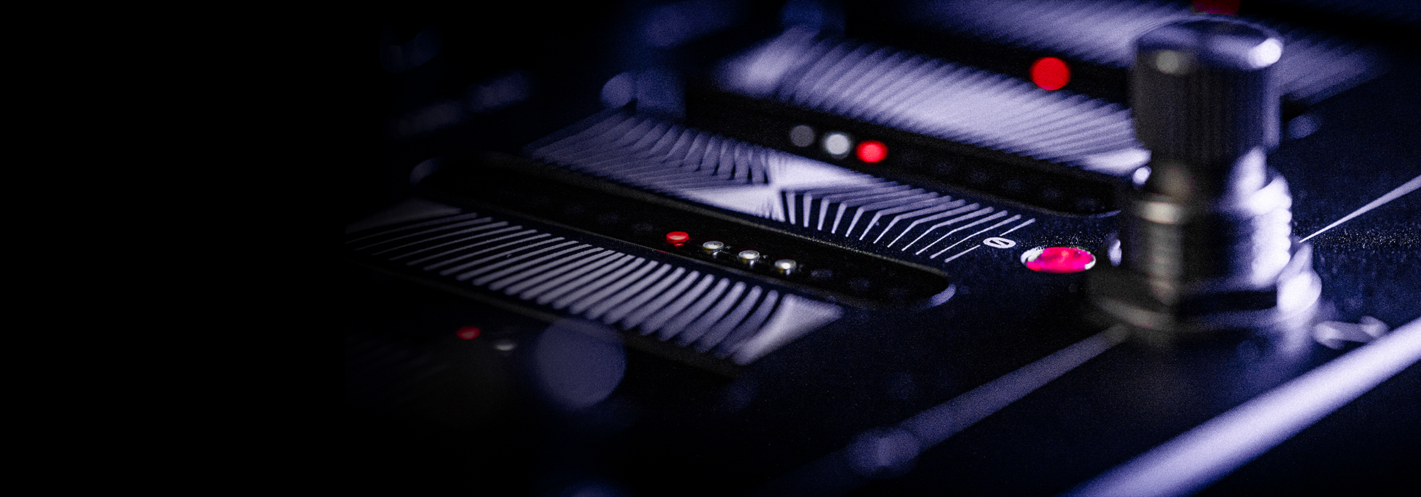 Microtubes Infinity – Darkglass